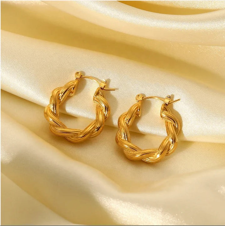 EARNING - DAILY USE – salamsjewellery